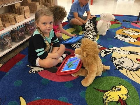 Bluebee Pal is a Unique Educational Tool - Bluebee Pals®