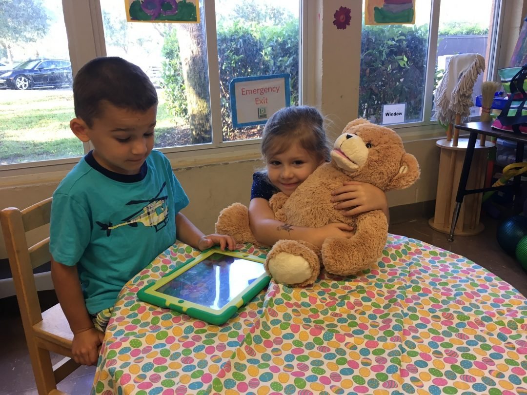 Storybots App - Books, Videos and Games starring Bluebee Pal! - Bluebee ...